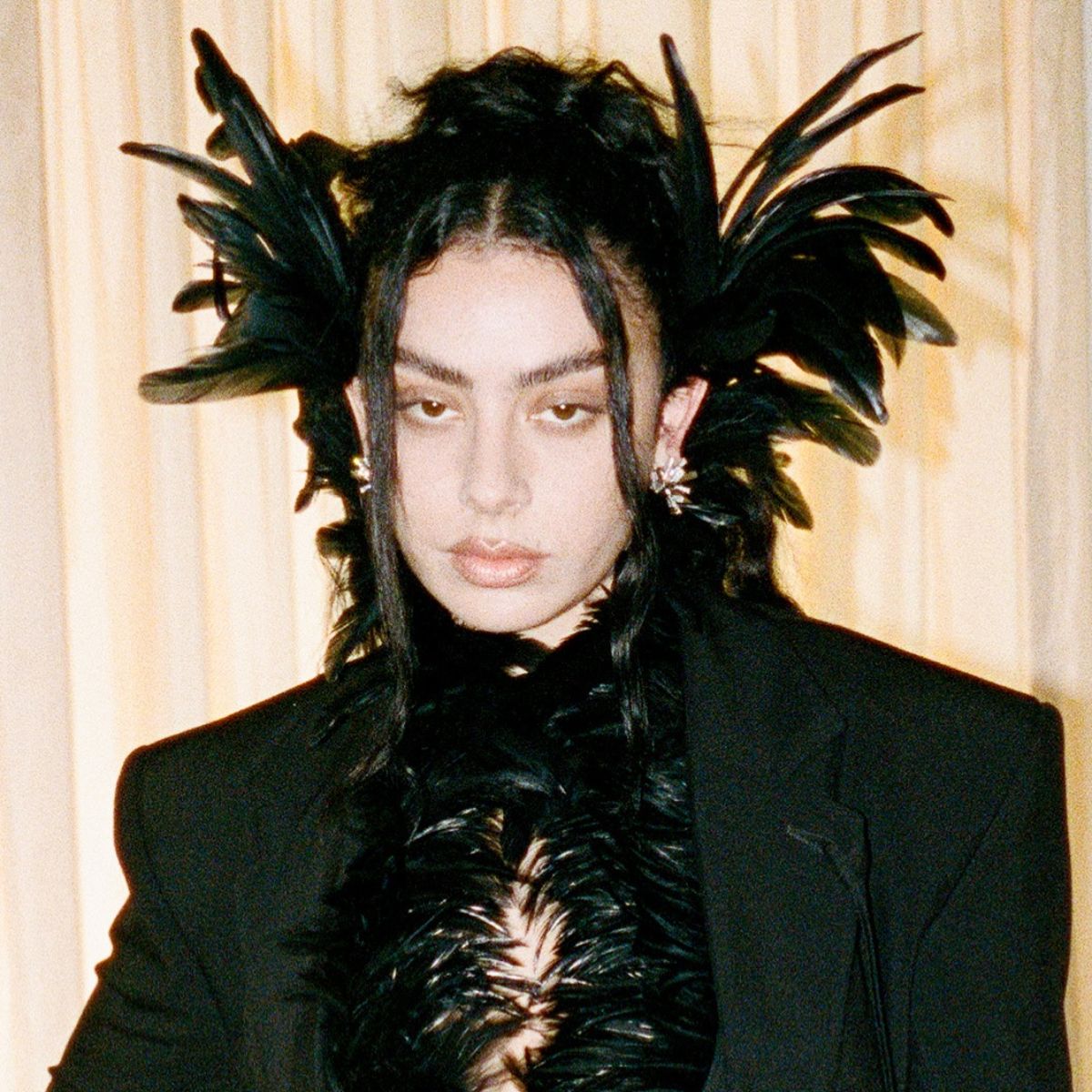 ¿Qué significa Party 4 u? Significado en español de la canción de ...